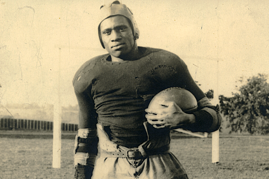 Oct. 14, 1916: Paul Robeson Excluded from Rutgers Football Team - Zinn ...