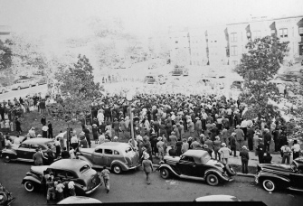 May 19, 1975: Peter Yew/Police Brutality Protests - Zinn Education Project