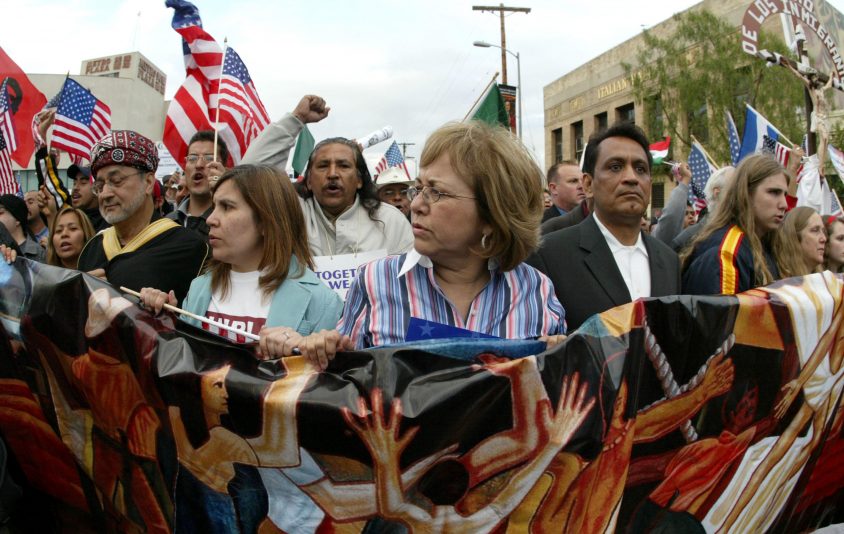 April 10, 2006: Immigrants' Rights Protests Peak - Zinn Education Project