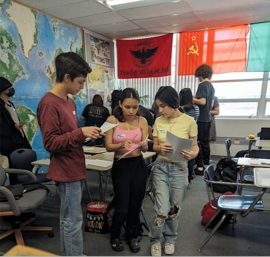 Rodrigo Palacios Tenorio - Zinn Education Project